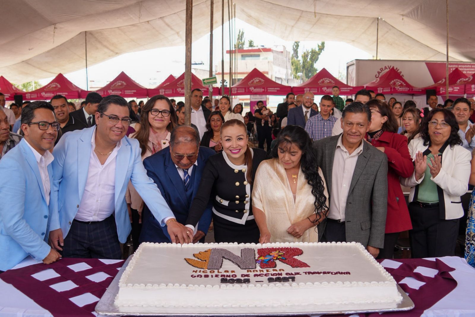 FORMALIZAN SU RELACIÓN 100 PAREJAS AL UNIR SUS VIDAS EN BODAS ...